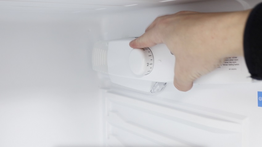 How to Replace a Fridge Freezer Thermostat Temperature Control Knob ...