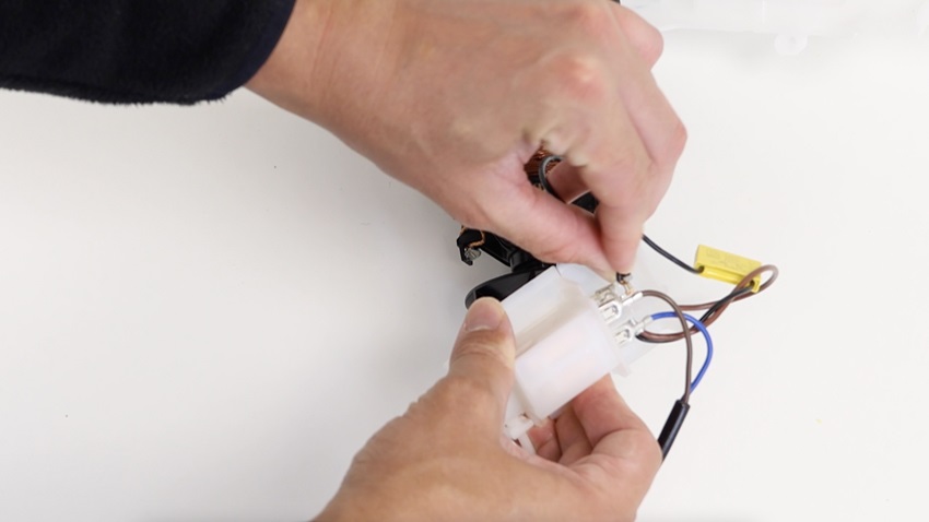 How to Replace a Pressure Washer Switch Unit - Karcher