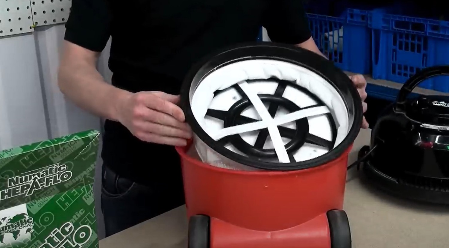 Henry Hoover Bags | Advice | How to Fit