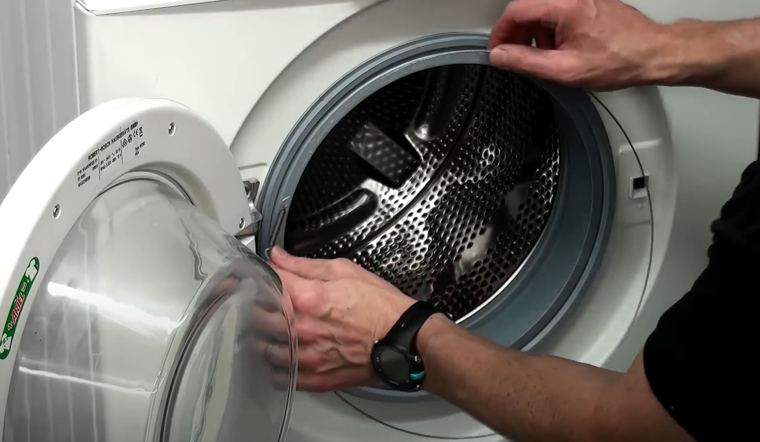 How To Replace A Washing Machine Door Seal - Bosch