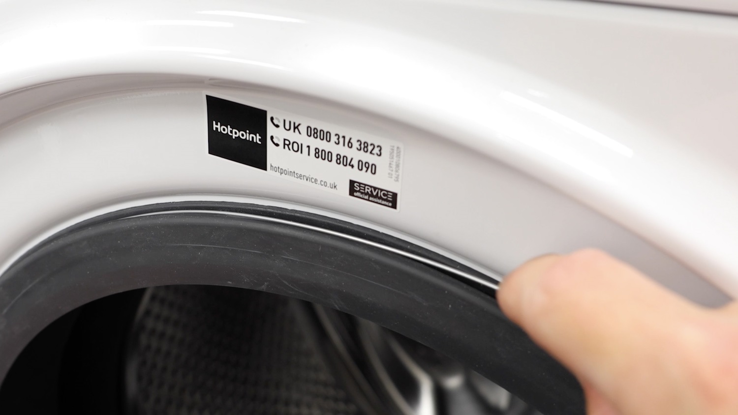 How to Replace a Washing Machine Door Seal - Hotpoint