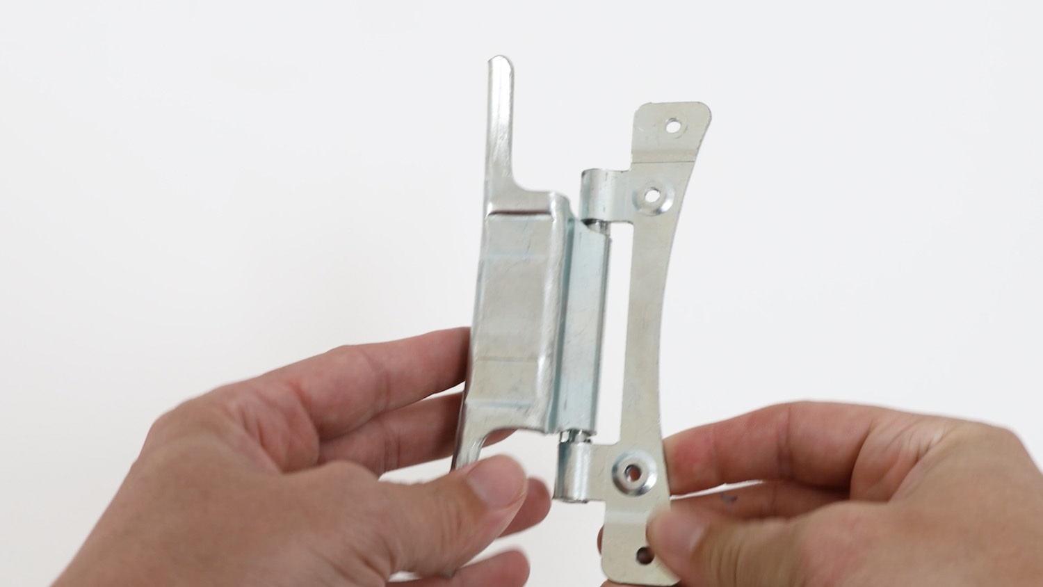 How to Replace a Washing Machine Door Hinge - Hotpoint
