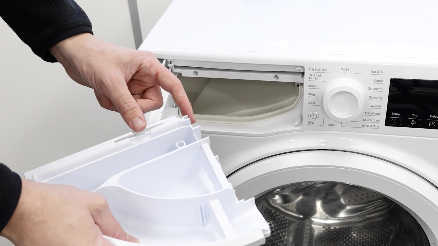 How to Replace a Washing Machine Soap Dispenser Drawer - Hotpoint