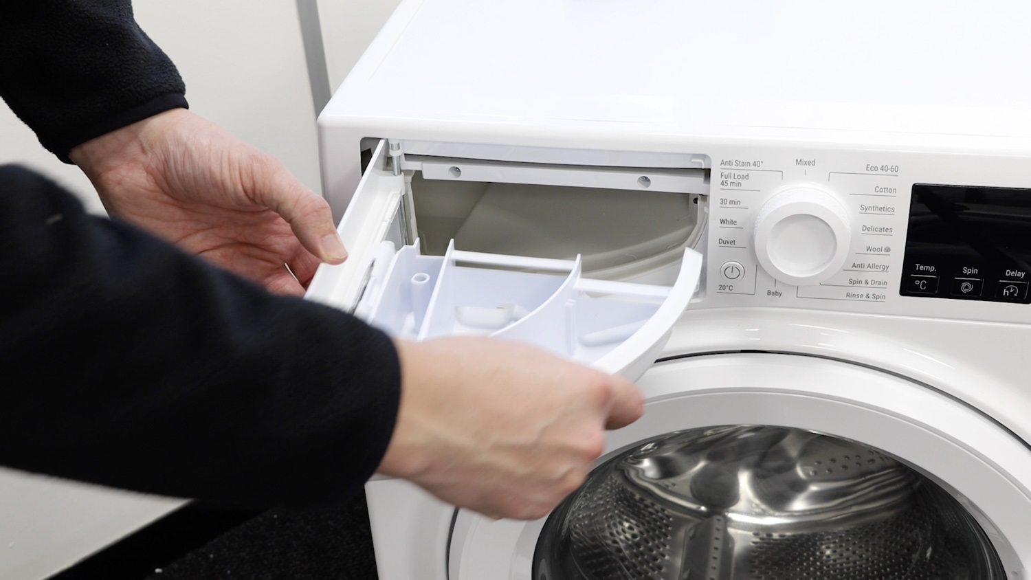 How to Replace a Washing Machine Soap Dispenser Drawer - Hotpoint