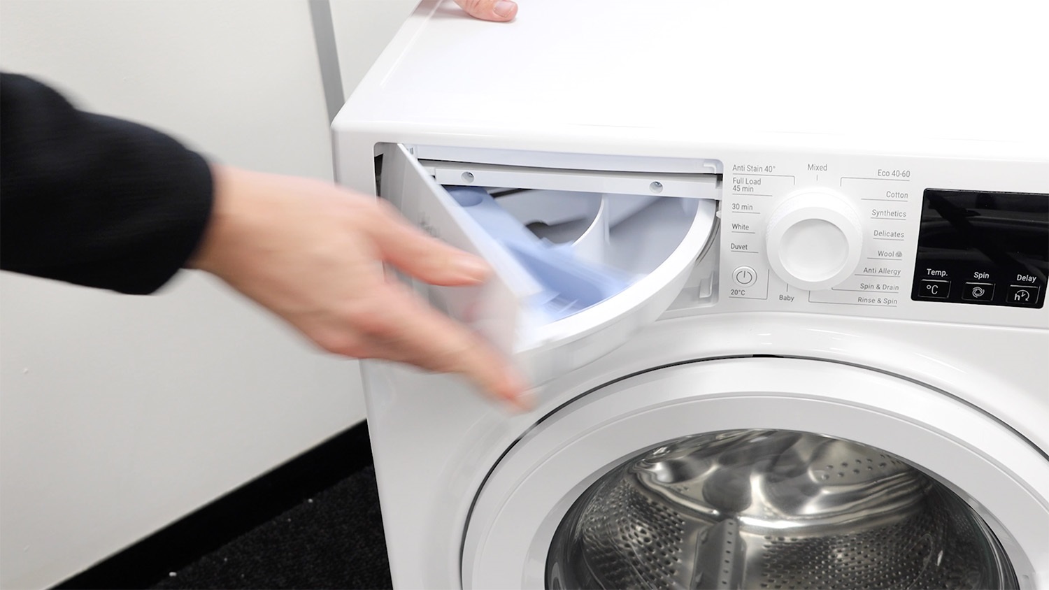 How to Replace a Washing Machine Soap Dispenser Drawer - Hotpoint